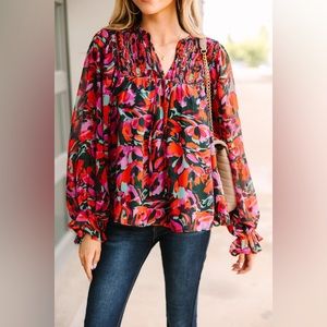 entro | Tops | Nwt Entro Keep An Eye Out Hunter Green Ditsy Floral ...